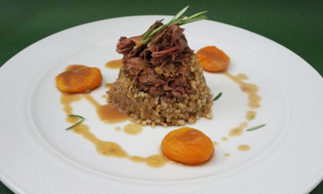 طريقة عمل فريكة مع الغنم وصلصة المسكة | Just Food